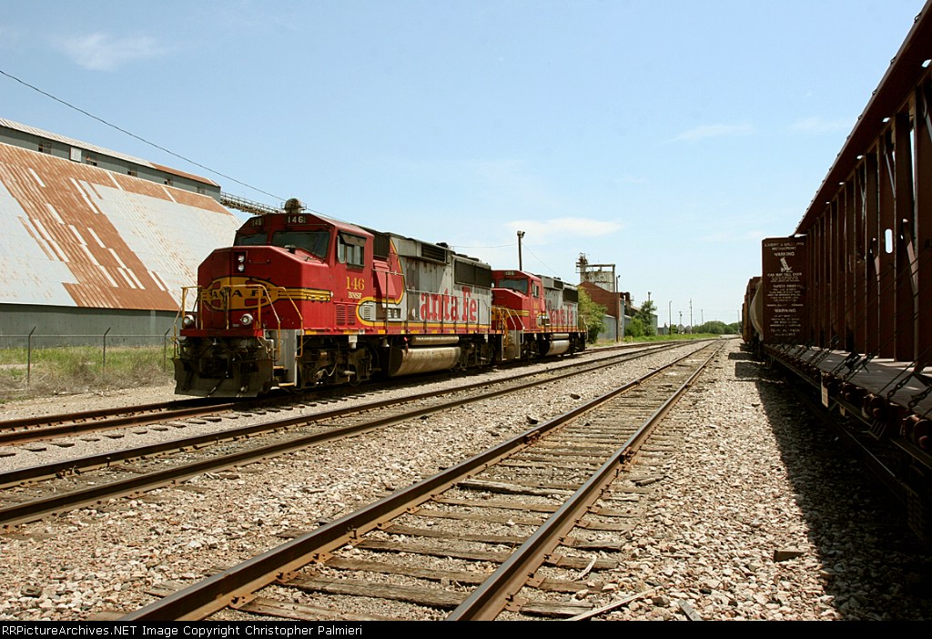 BNSF 146 and BNSF 106